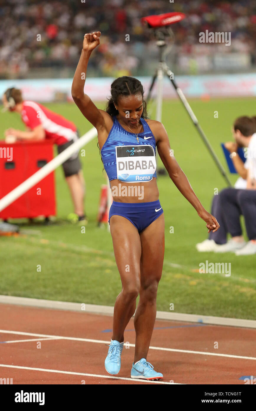 ROME, ITALY - JUN 06: Genzebe Dibaba of Ethiopia wins the Women 1500m ...