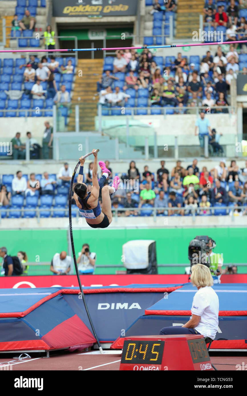 Donald scott track and field hi-res stock photography and images - Alamy