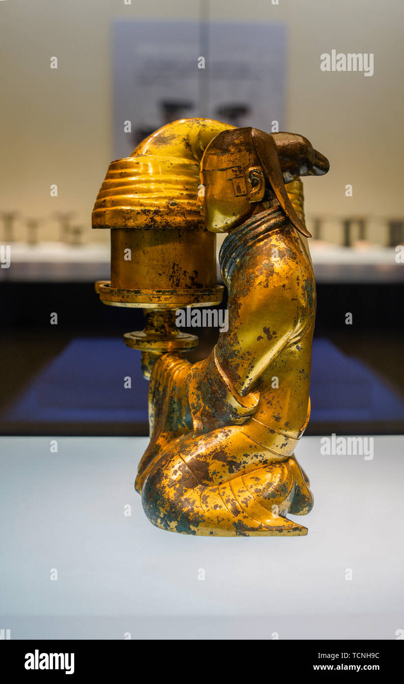 Sculpture ornaments architecture the art of gold sakyamuni temple hi ...