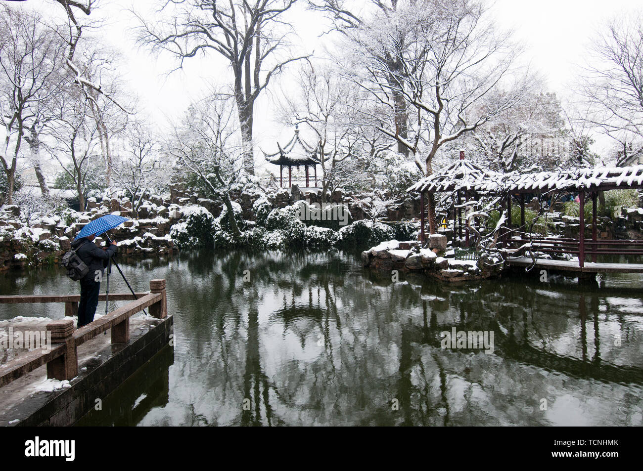 Snow scenery Suzhou Garden Stock Photo - Alamy