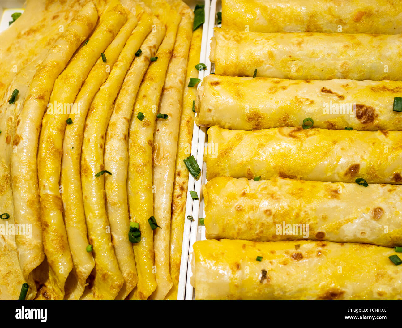 Chinese burritos hi-res stock photography and images - Alamy