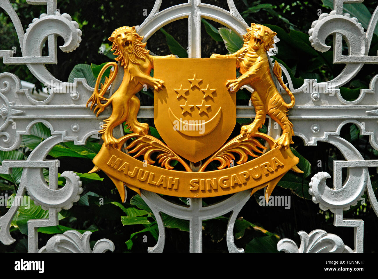 Singapore coat of arms hi-res stock photography and images - Alamy