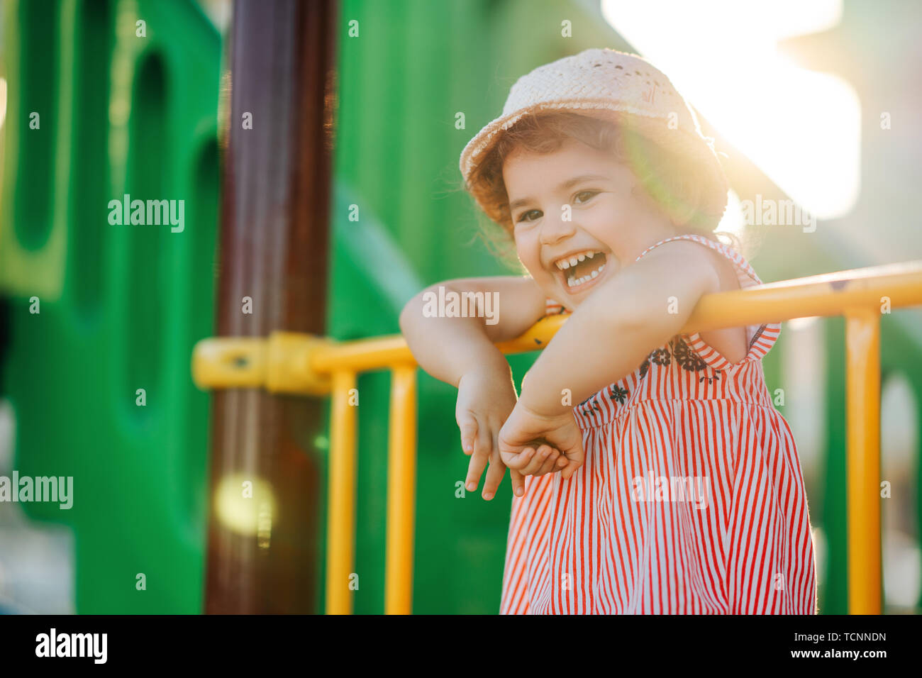 Preschool girl in summer hi-res stock photography and images - Alamy