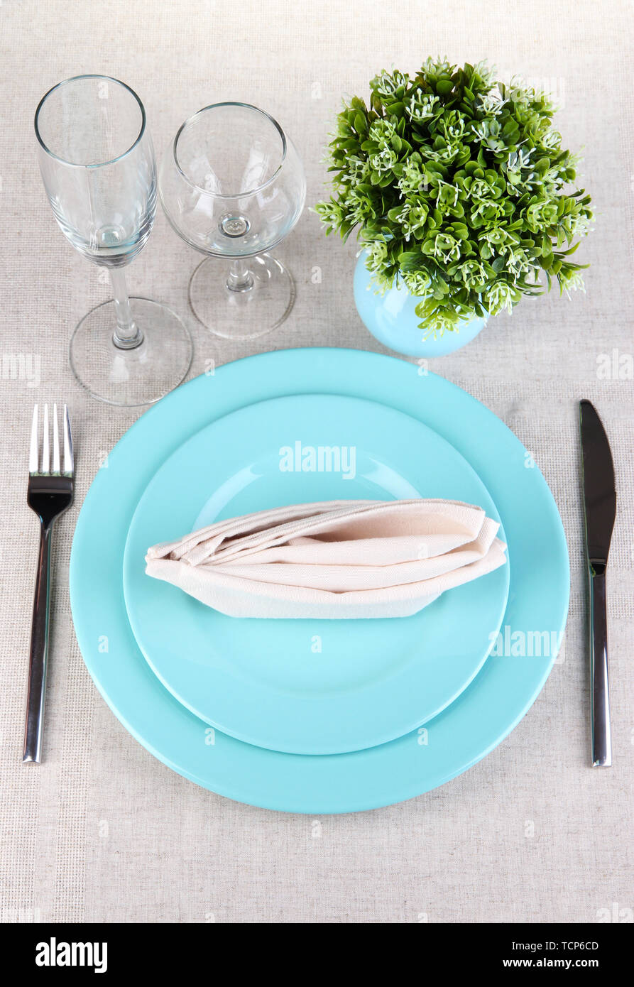 Table setting festive table Stock Photo - Alamy