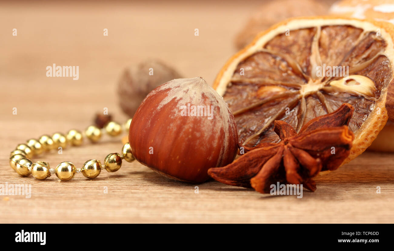 beautiful christmas background with spices Stock Photo - Alamy