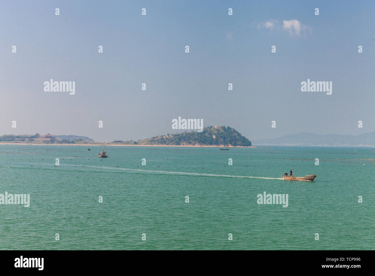 Bohai Sea Scenery of Penglai Changshan Islands, Yantai, Shandong ...