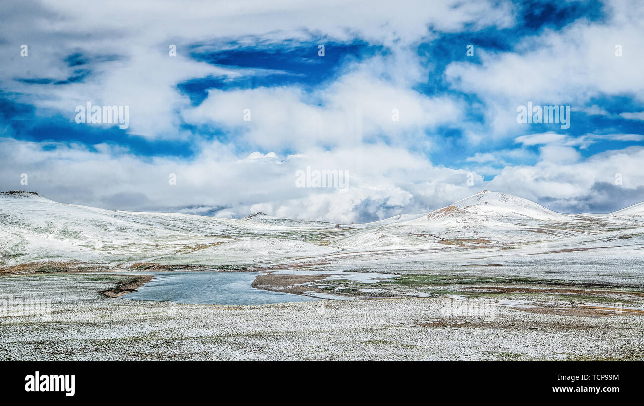 Xili lake hi-res stock photography and images - Alamy