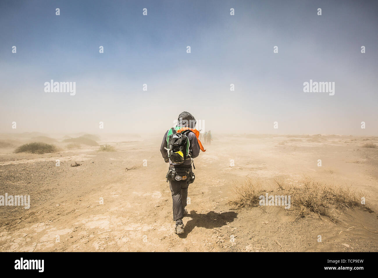 Desert, Gobi, loneliness, back shadow, hiking tools Stock Photo - Alamy
