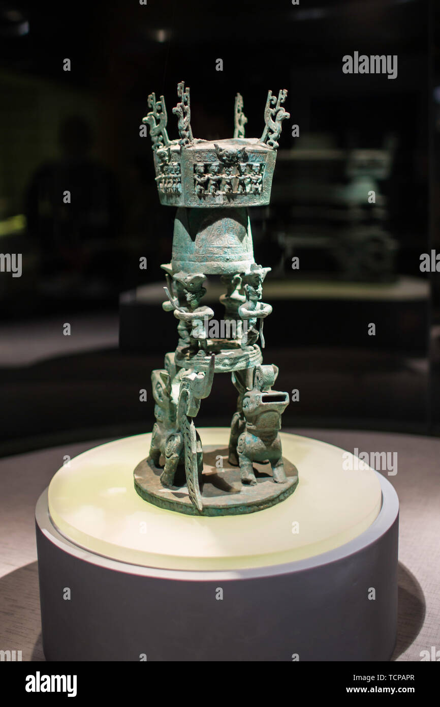 Cultural relics unearthed in Sanxingdui, Chengdu, Sichuan Province ...