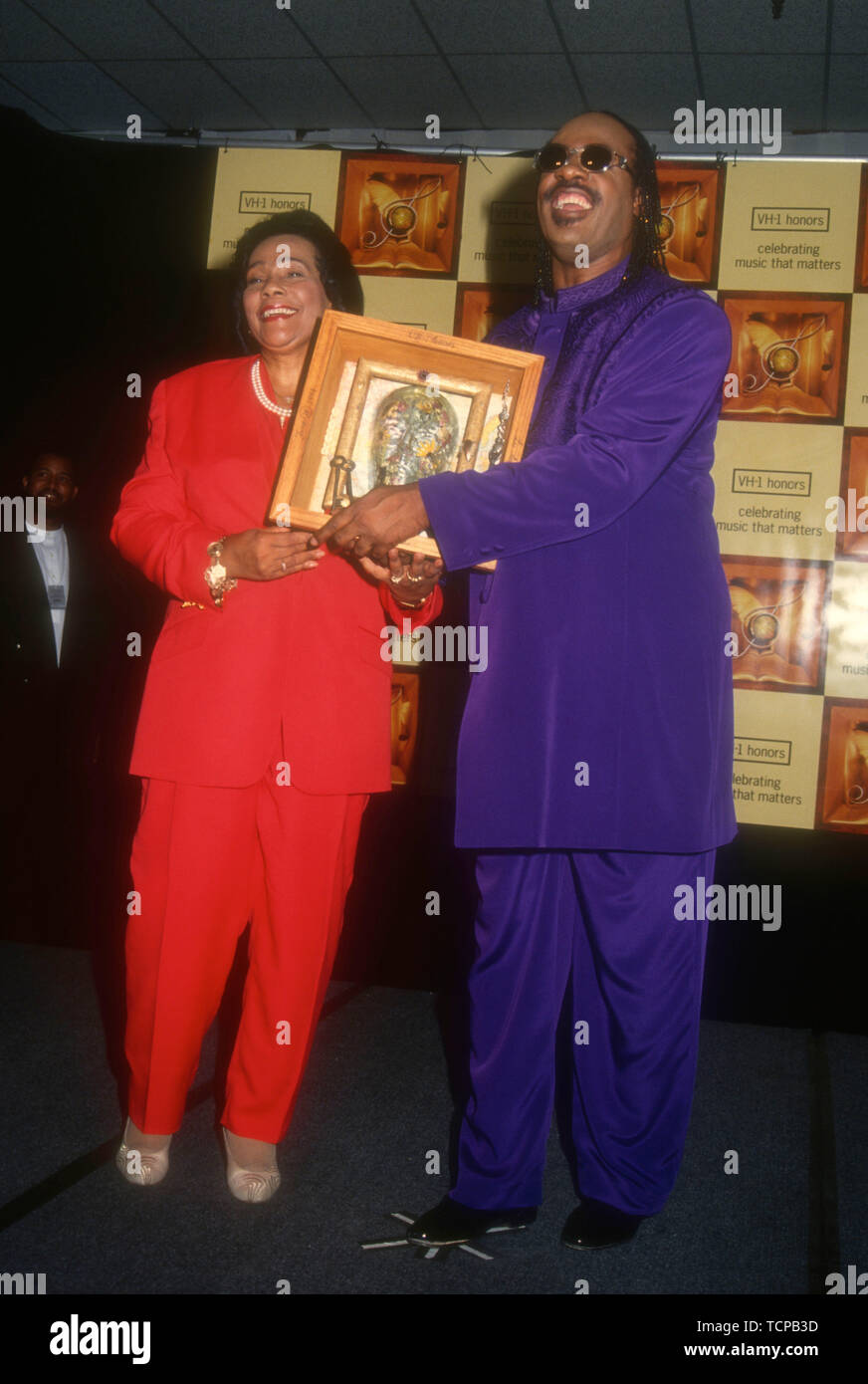 Los Angeles, California, USA 26th June 1994 Coretta Scott King and ...