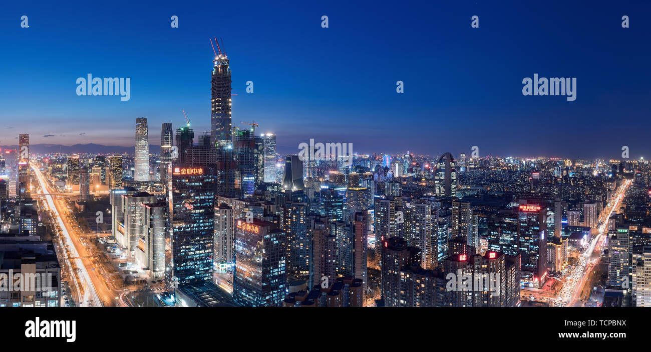 Night scenery traffic flow hi-res stock photography and images - Alamy