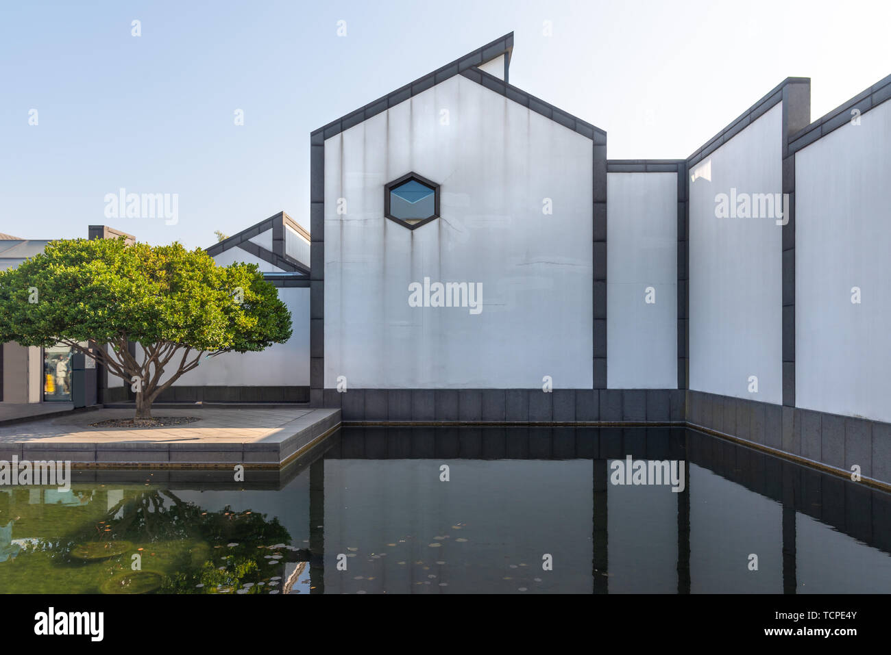 Suzhou museum interior hi-res stock photography and images - Alamy