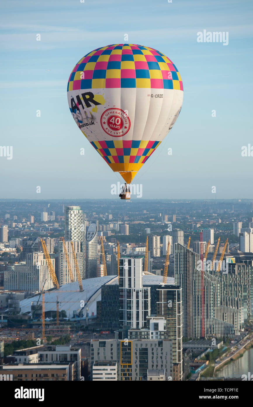 2019 ricoh lord mayors hot air balloon regatta hi-res stock photography ...