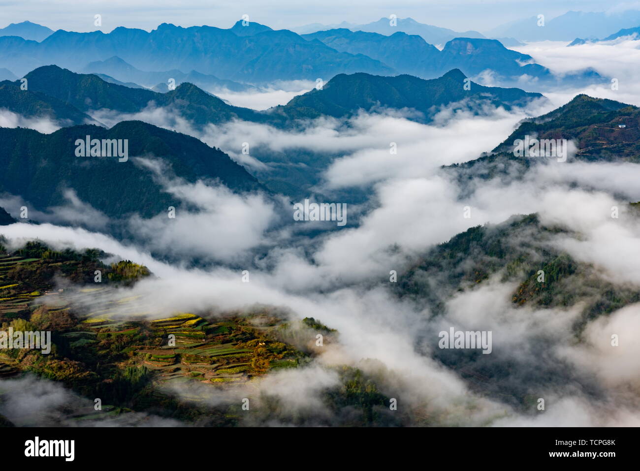 Southern sharp rock clouds Stock Photo - Alamy