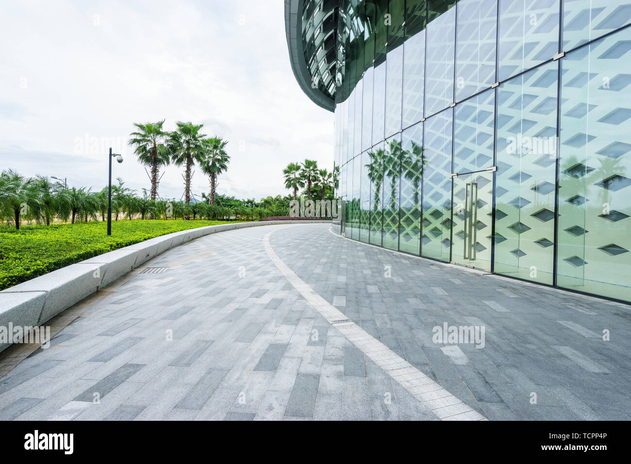 Modern building exterior Stock Photo - Alamy