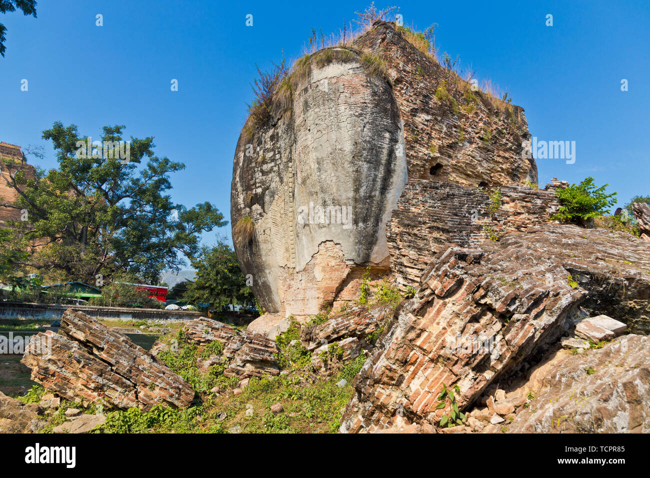 Mingon hi-res stock photography and images - Alamy