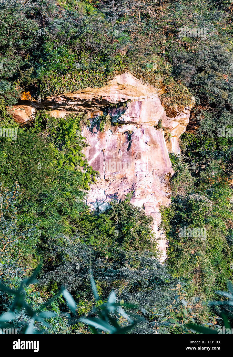 Human shaped rock face hi-res stock photography and images - Alamy