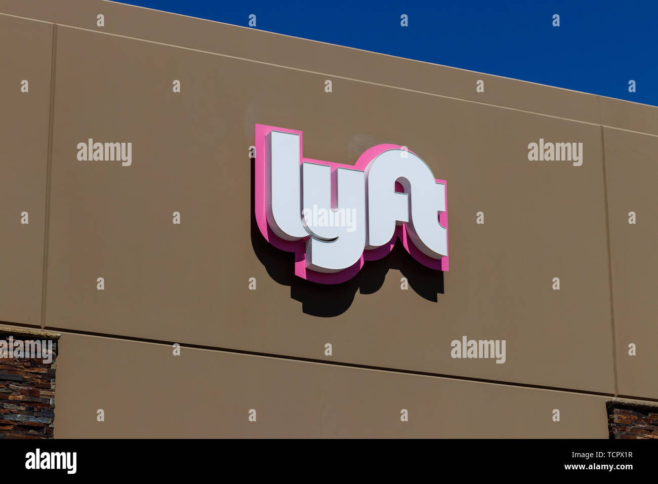 über lyft traffic hi-res stock photography and images - Alamy