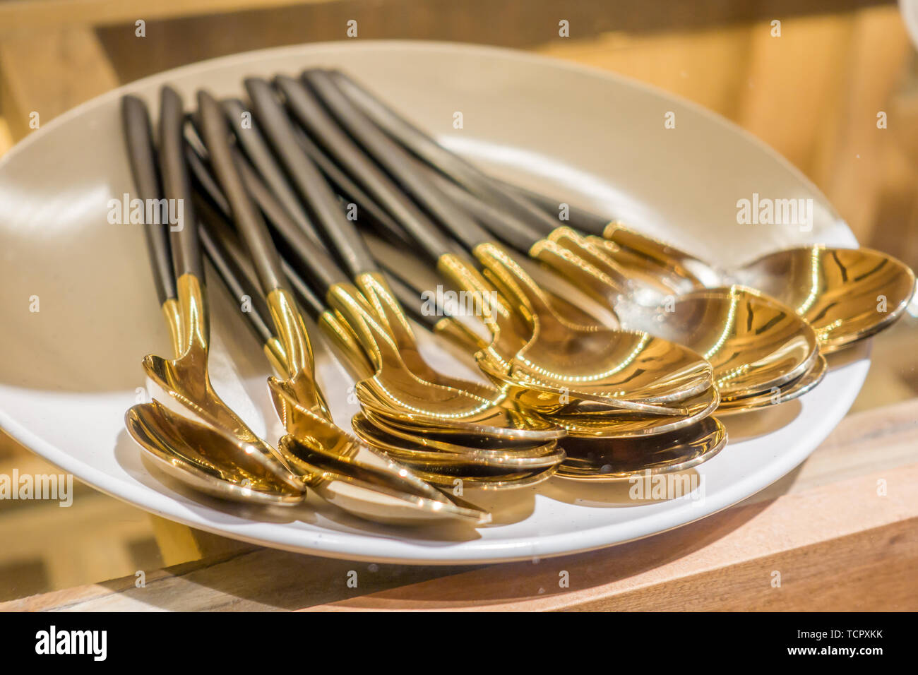 Tableware and healthy tables hi-res stock photography and images - Alamy