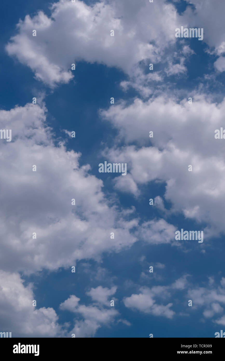 Cloud material hi-res stock photography and images - Alamy