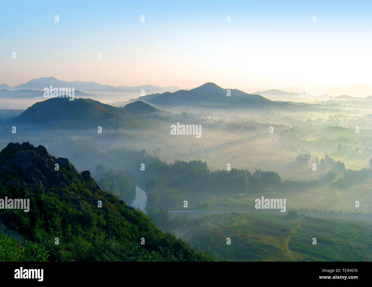 This group of scenery pictures were taken between 1998 and 2015 in ...