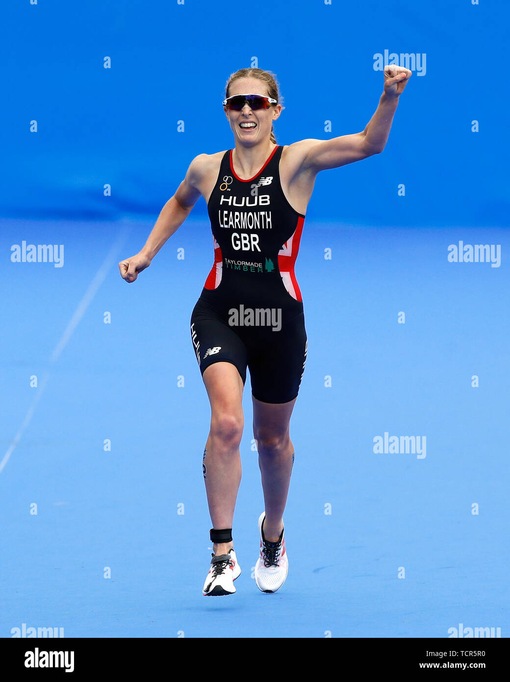 Jessica Learmonth on her way to finishing third in the Elite Women's ...