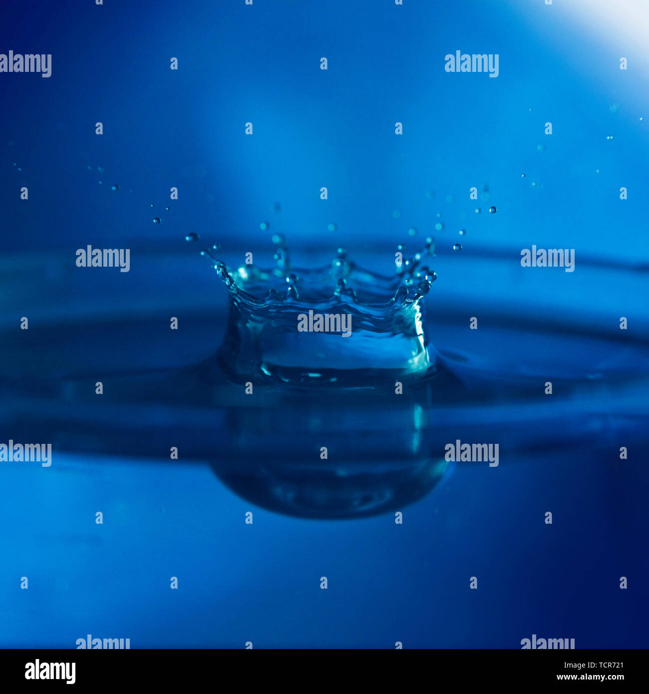 droplets of water Stock Photo - Alamy