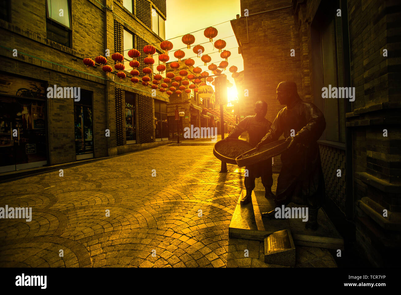 Bustling neighborhoods hi-res stock photography and images - Alamy
