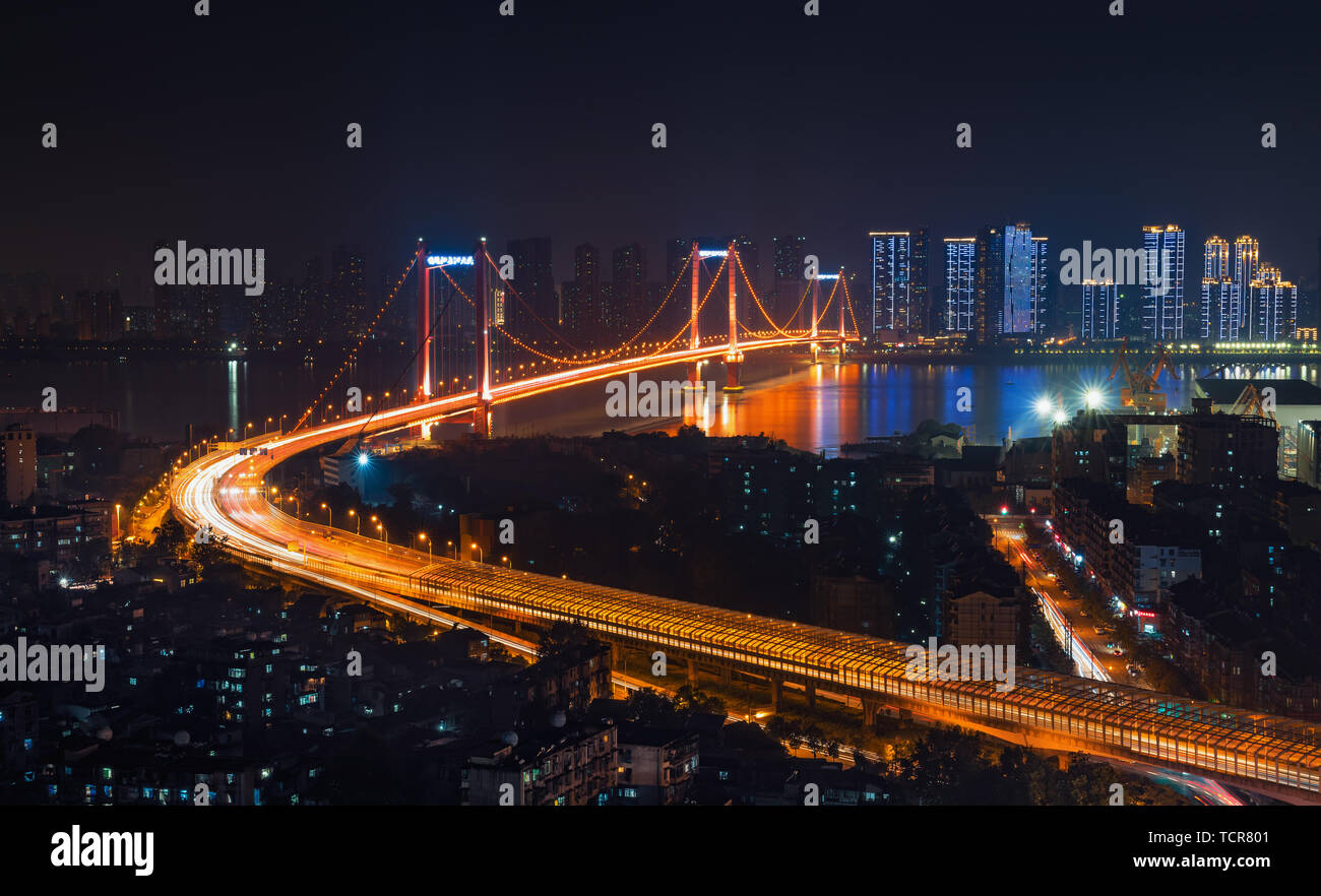 psittacosis changjiang river bridge Stock Photo - Alamy