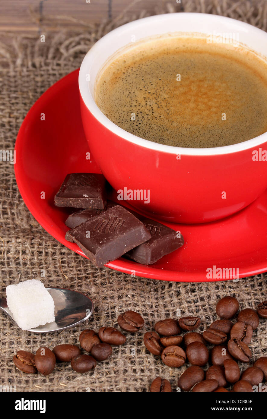 Red cup of Turkish coffee with chocolate, close up Stock Photo - Alamy