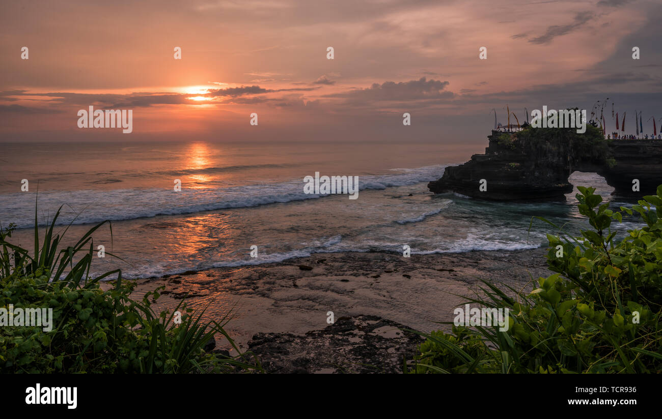 Scenery of the Sea Temple in Bali, Indonesia Stock Photo - Alamy