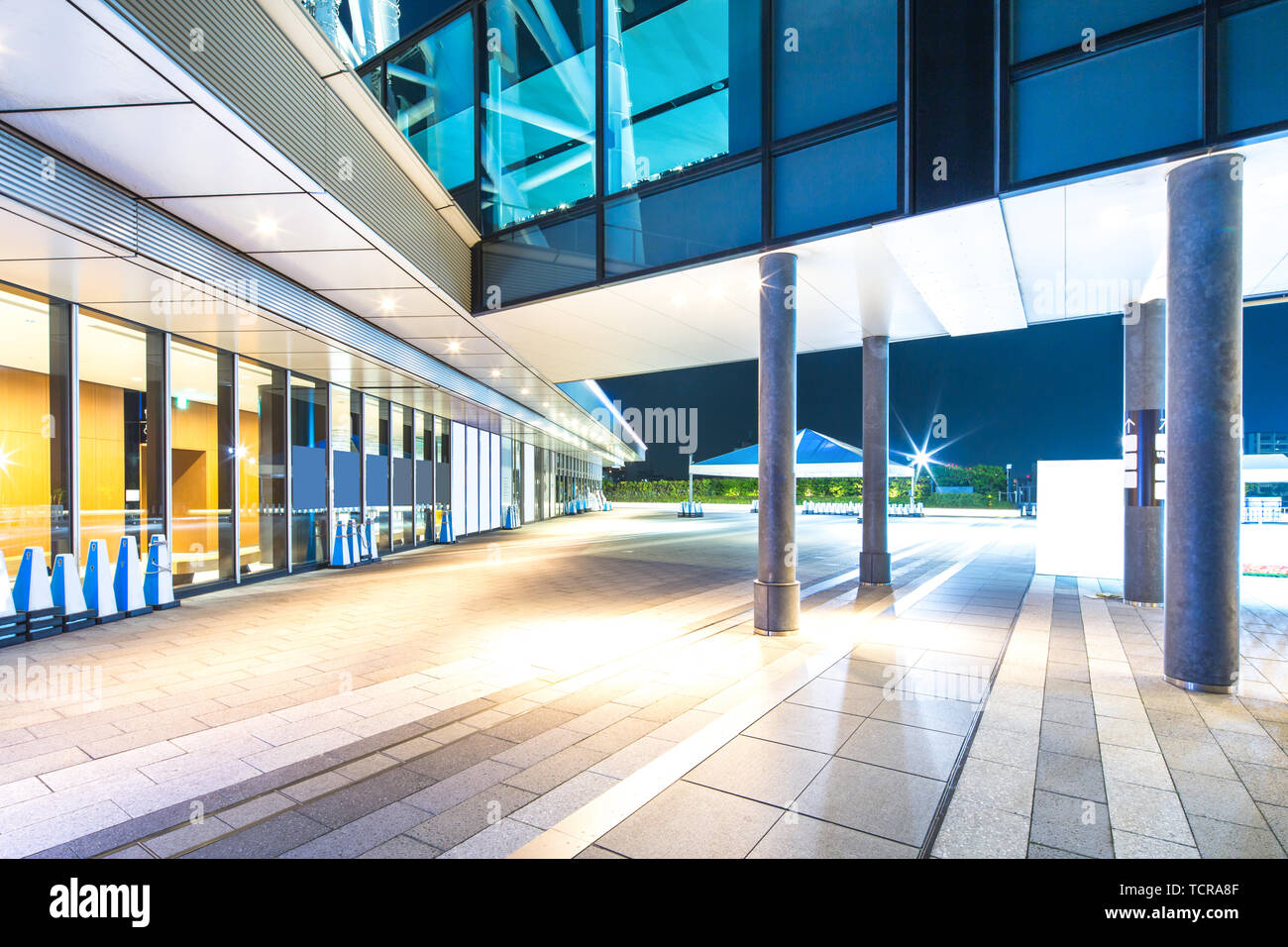 Empty Office Windows Night High Resolution Stock Photography and Images ...