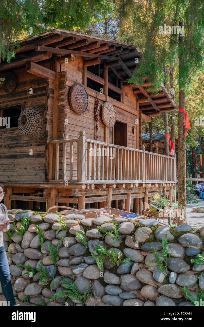 Lisu village hi-res stock photography and images - Alamy