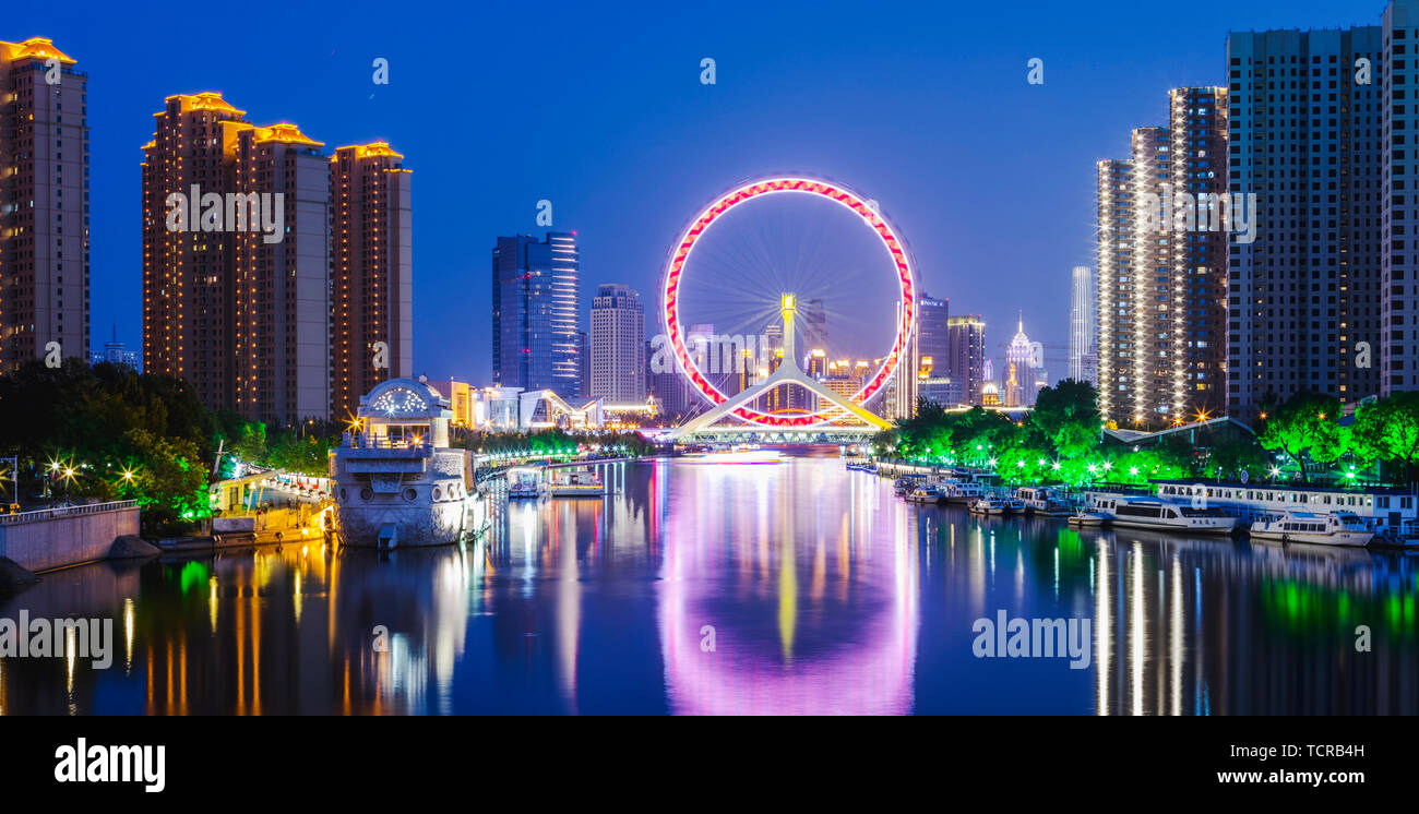 Tianjin eye night view hi-res stock photography and images - Alamy