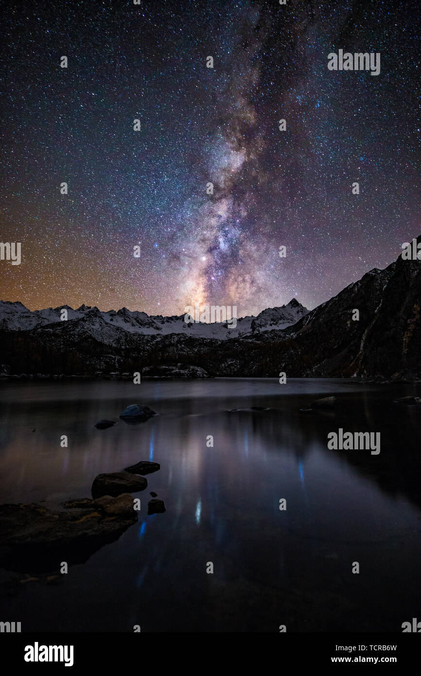 Waters no man landscape tourism reflection of lake hi-res stock ...