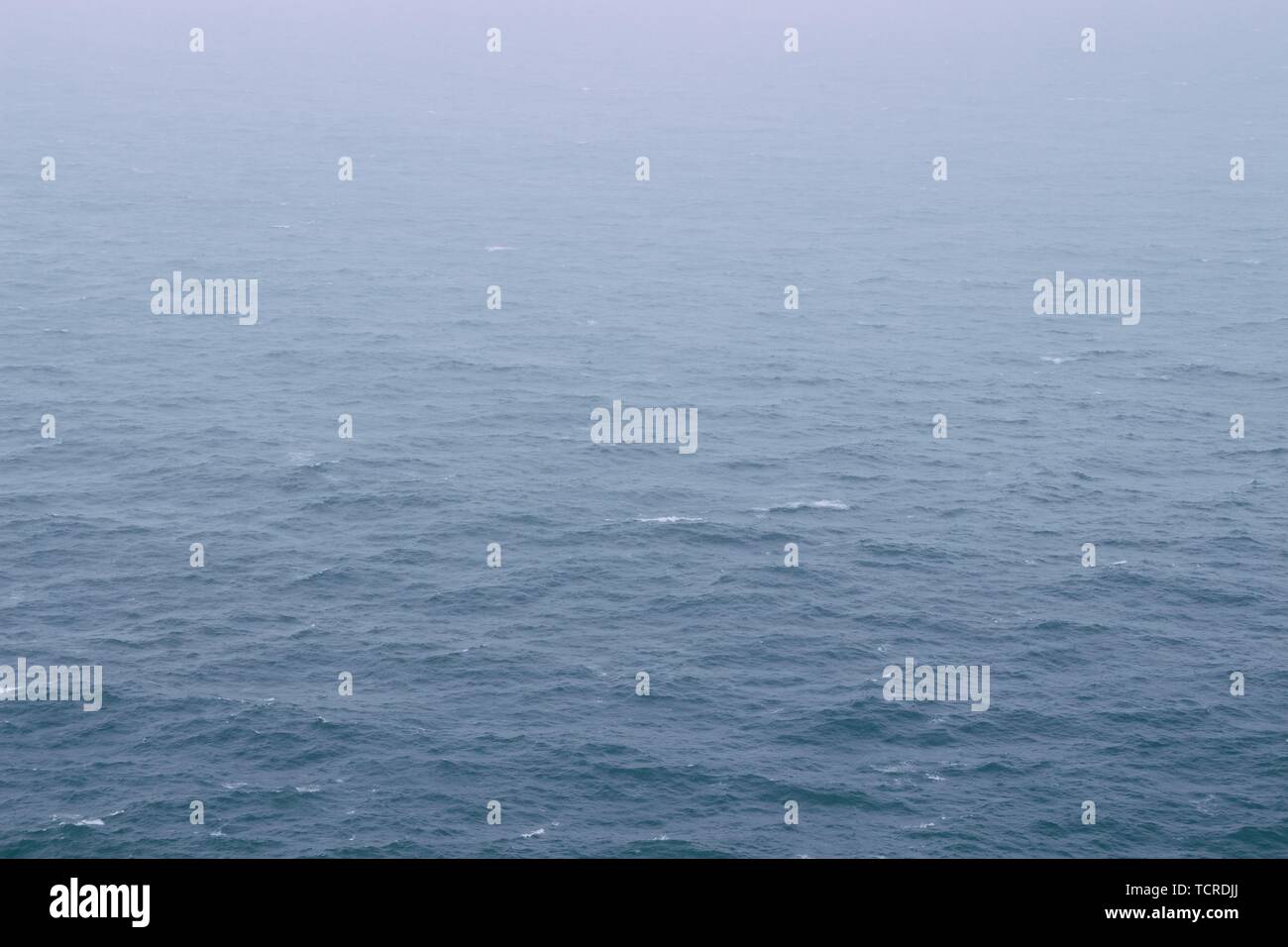 Clean calm ocean water Stock Photo - Alamy