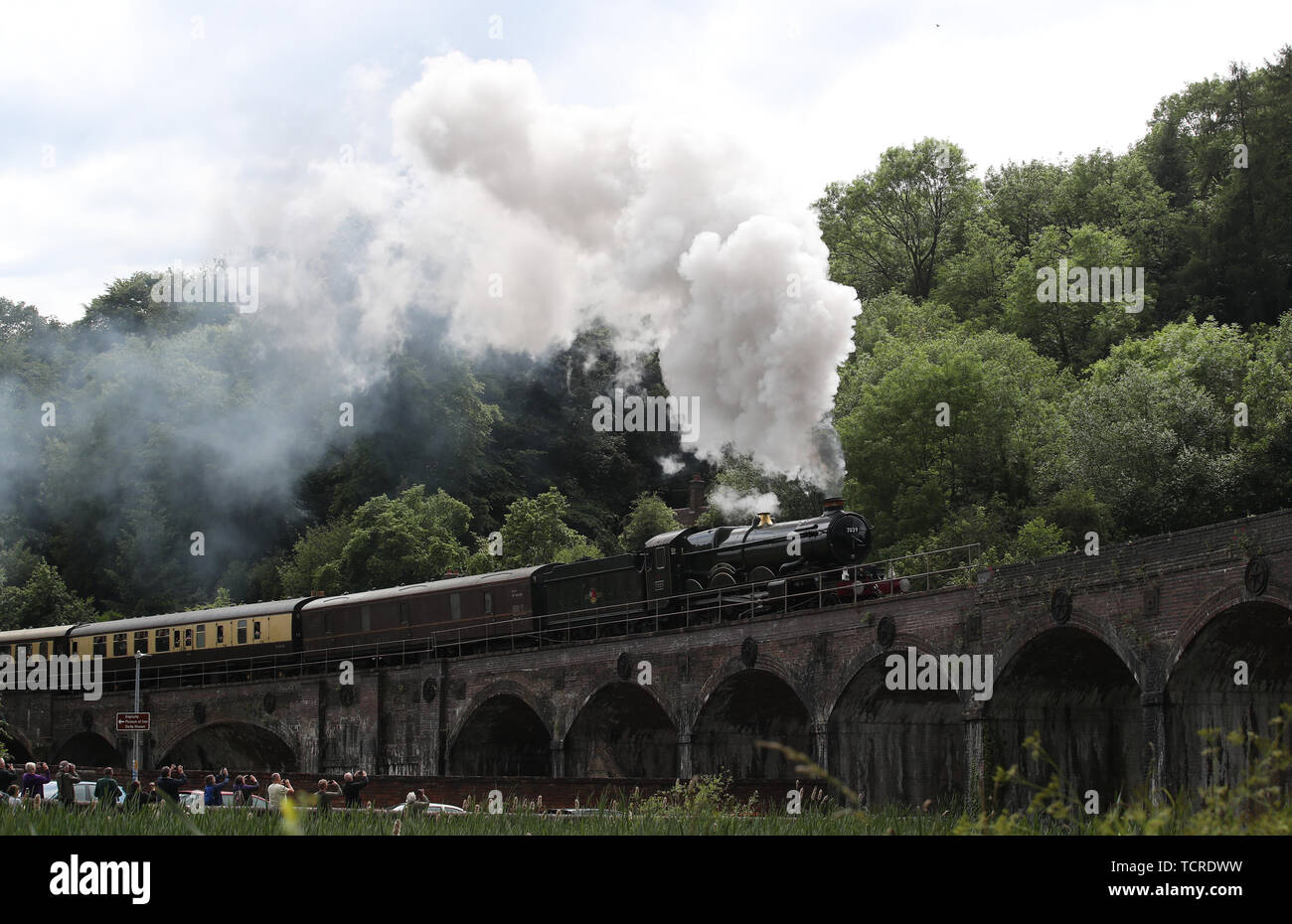 The Castle Class steam locomotive 7029 Clun Castle at Coalbrookdale in ...