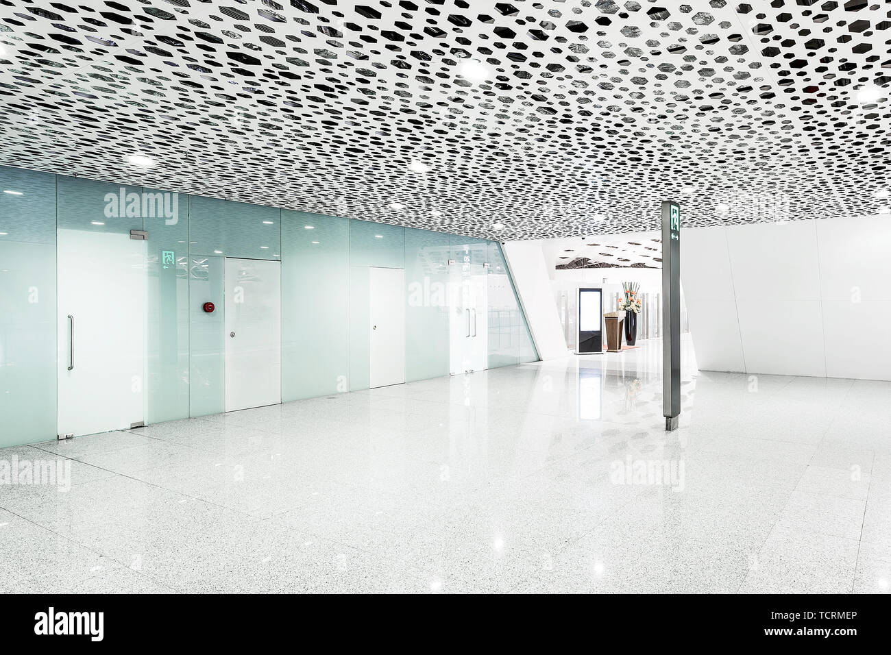 White hall at airport Stock Photo - Alamy