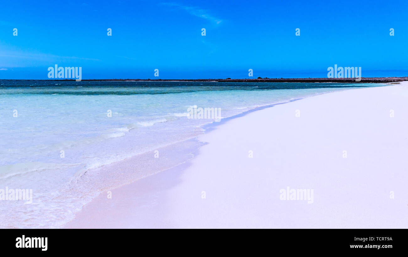 Beach, white, pure Stock Photo - Alamy