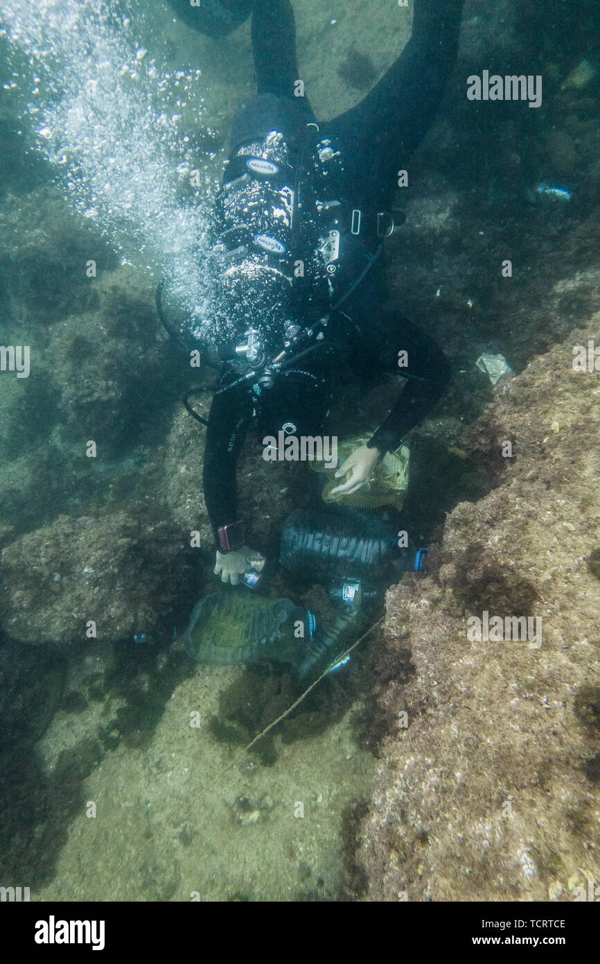 Removing plastic waste water hi-res stock photography and images - Alamy