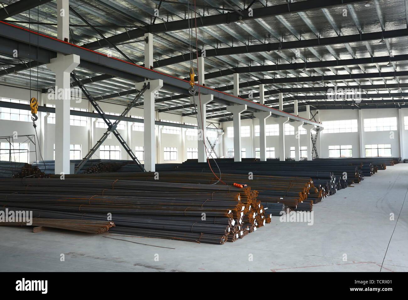 Engineering metal library hi-res stock photography and images - Alamy