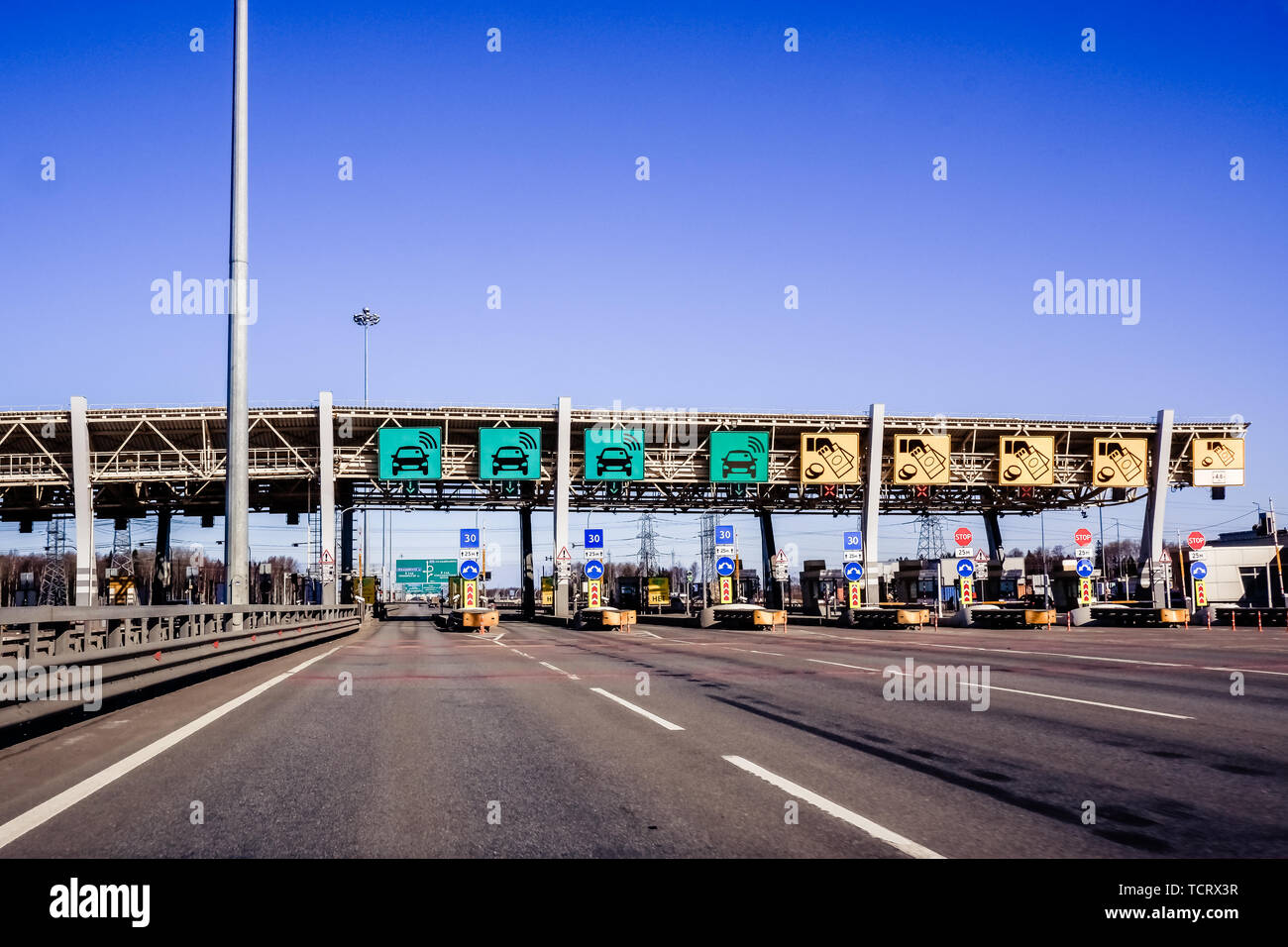 Passing point road sign hi-res stock photography and images - Alamy