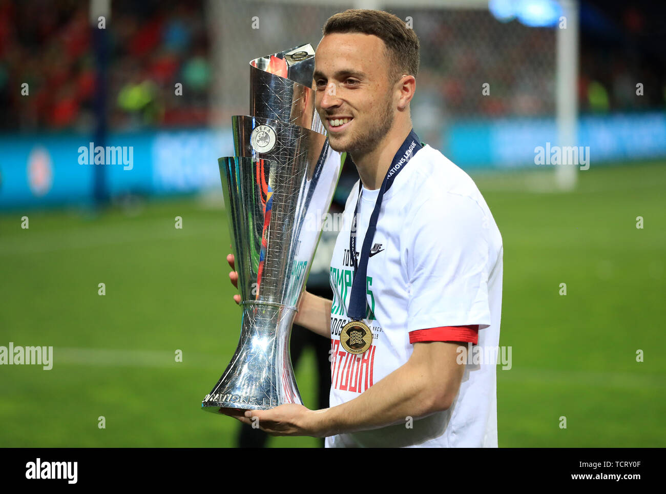 Portugals diogo jota lifts trophy hi-res stock photography and images ...