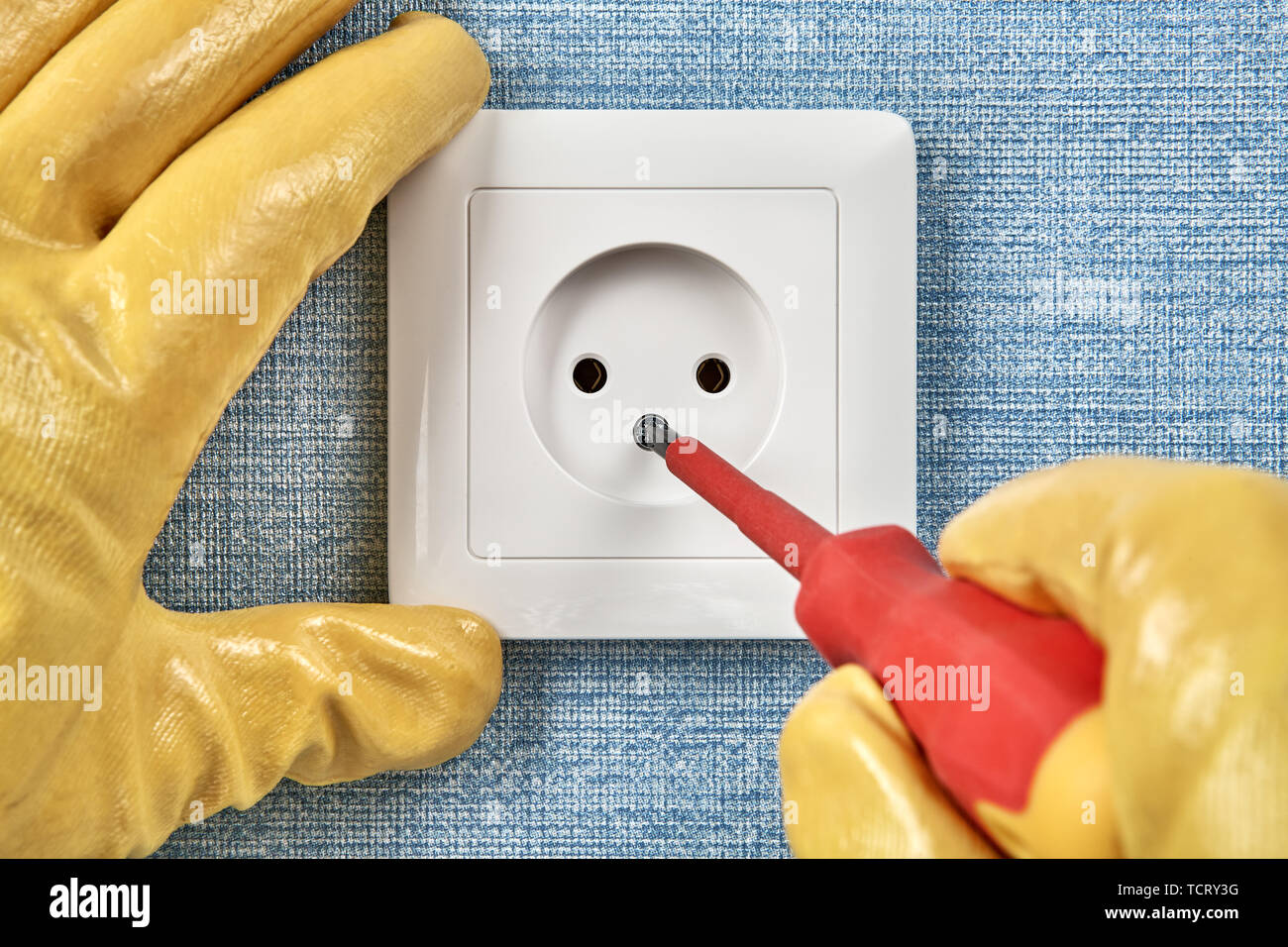 Electrical power point hi-res stock photography and images - Alamy