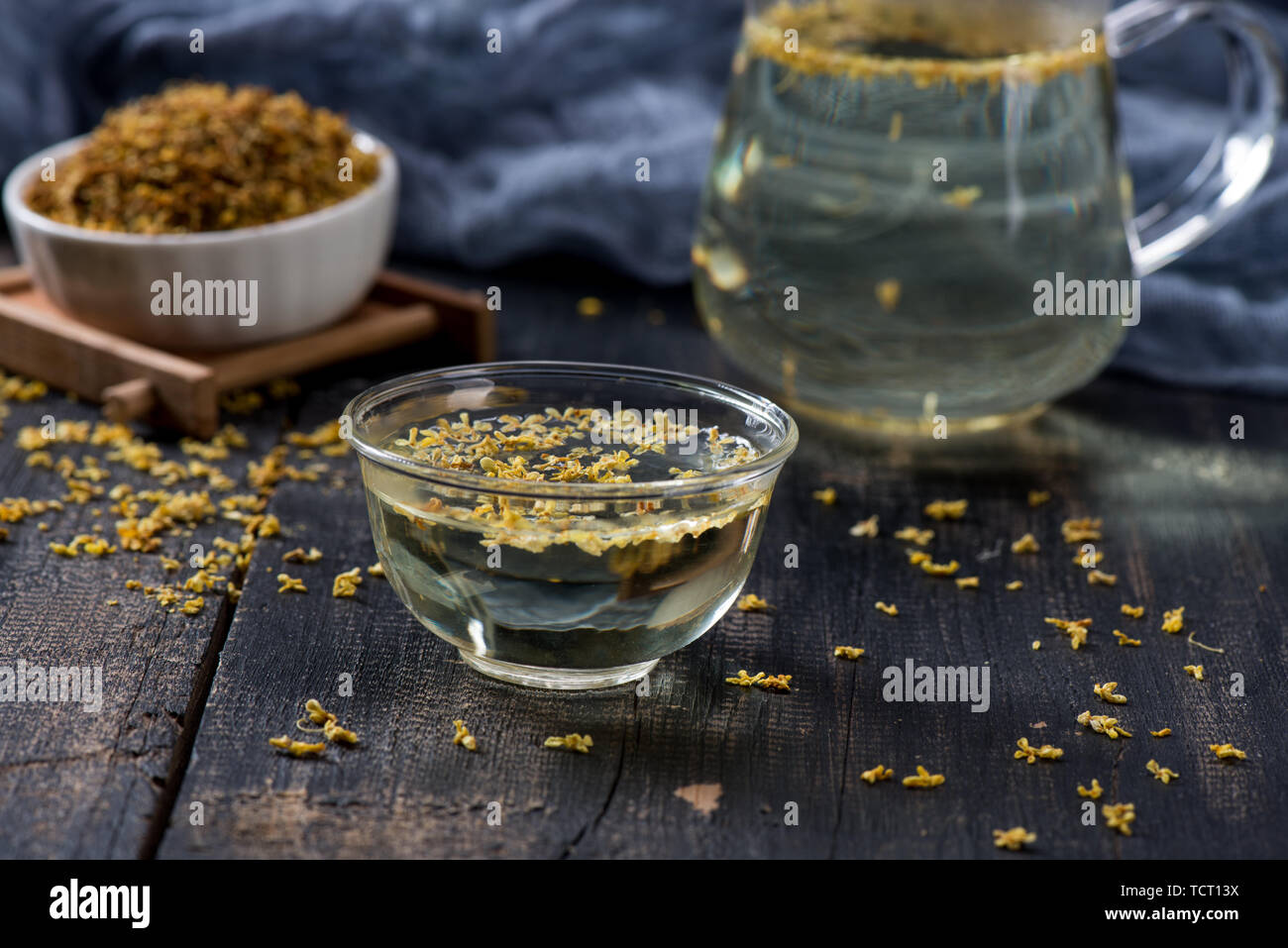 Osmanthus tea hi-res stock photography and images - Alamy