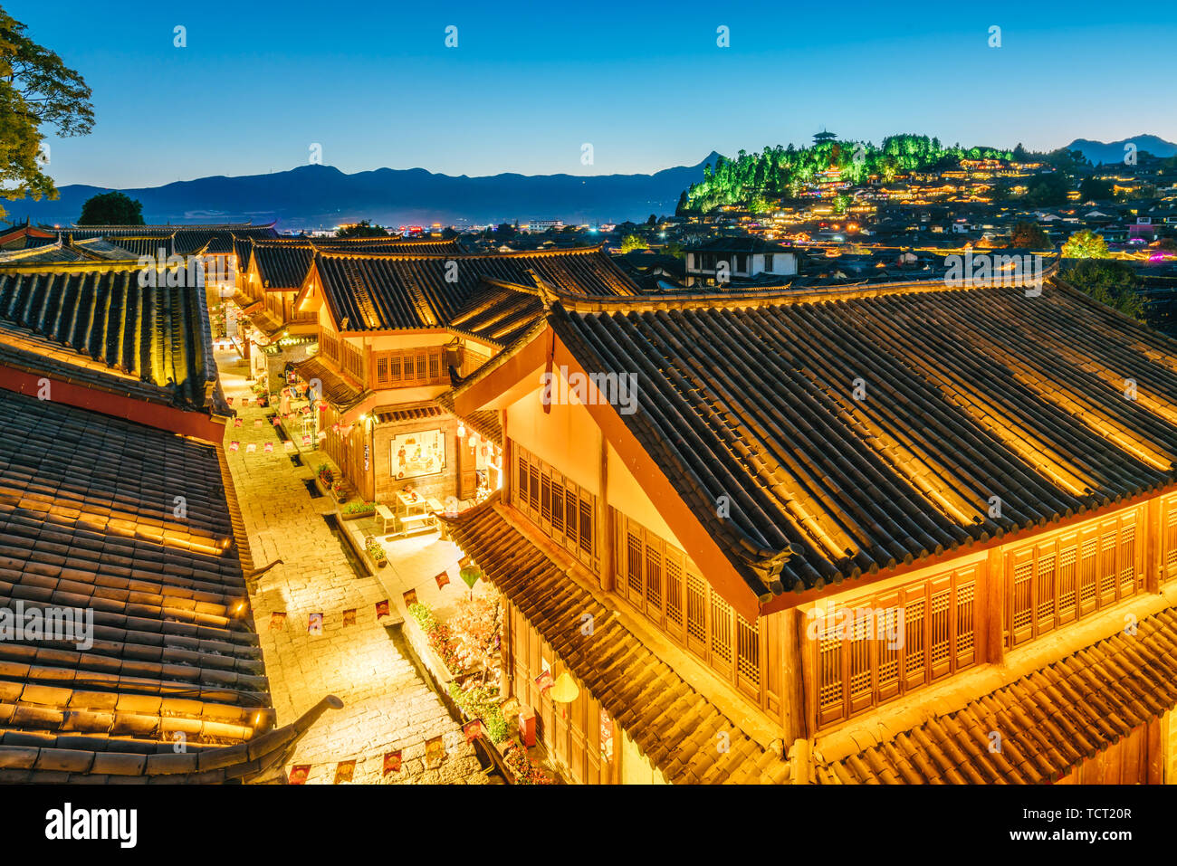 Dayan flower lane hi-res stock photography and images - Alamy