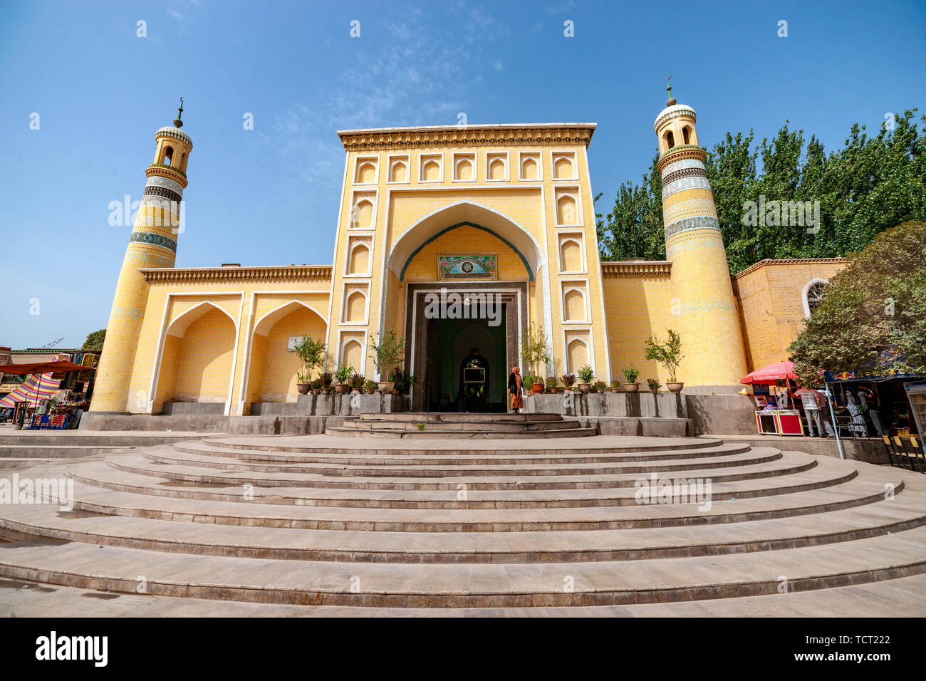 Photographed at the Etigar Mosque in Kashgar, Xinjiang Stock Photo - Alamy