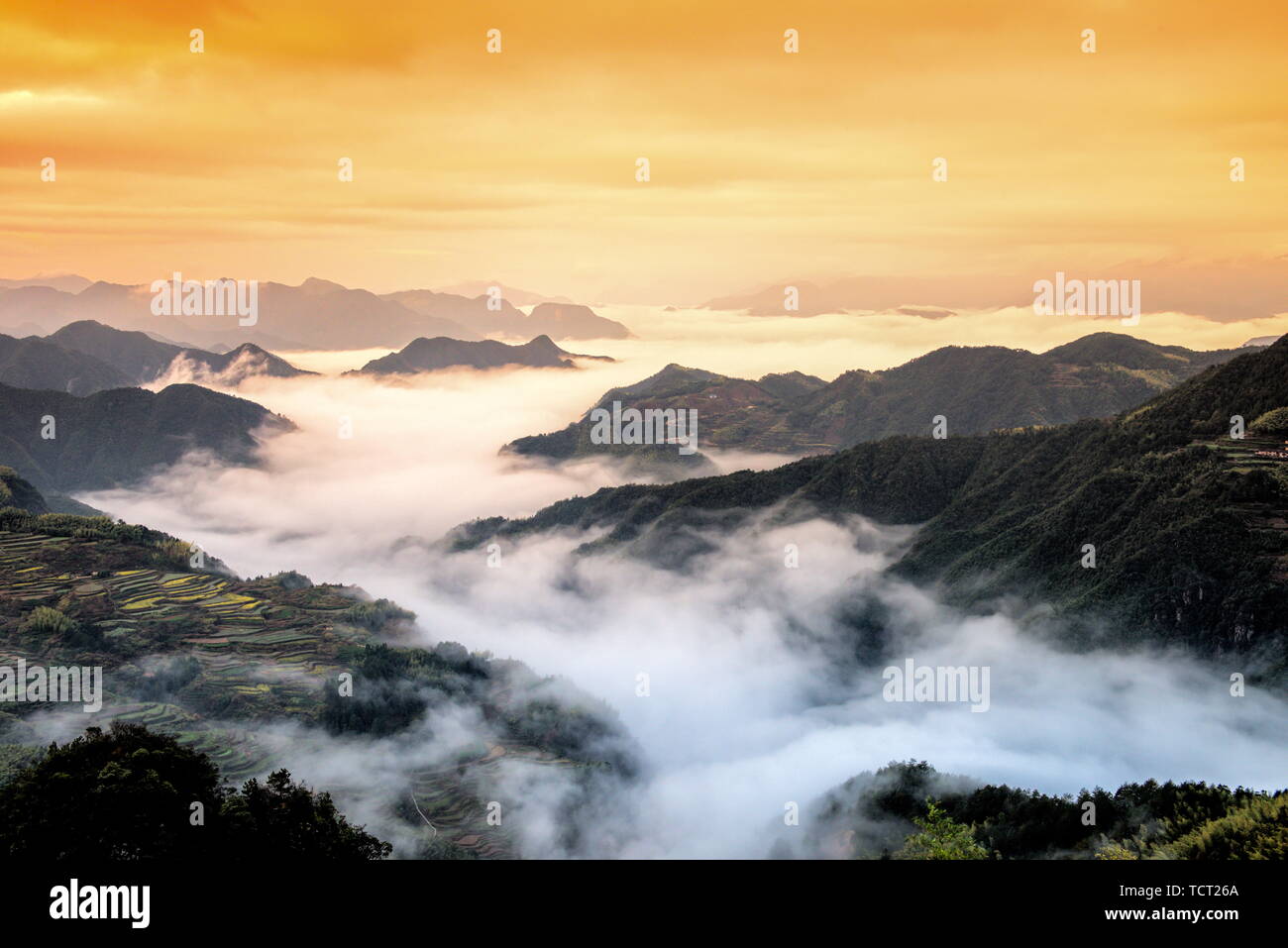 Chenxi hi-res stock photography and images - Alamy