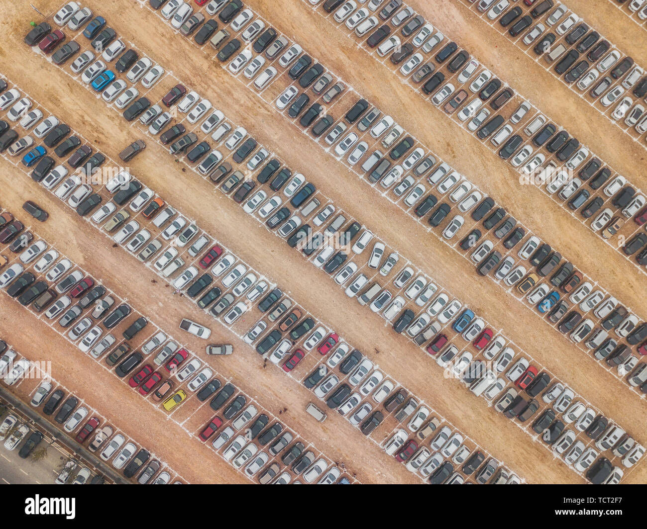 Buses and urban expressways hi-res stock photography and images - Alamy