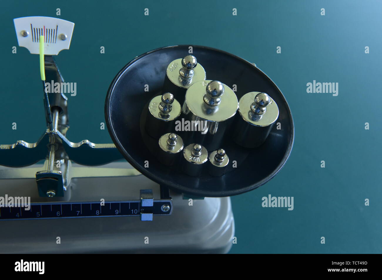 Teaching comparison hi-res stock photography and images - Alamy